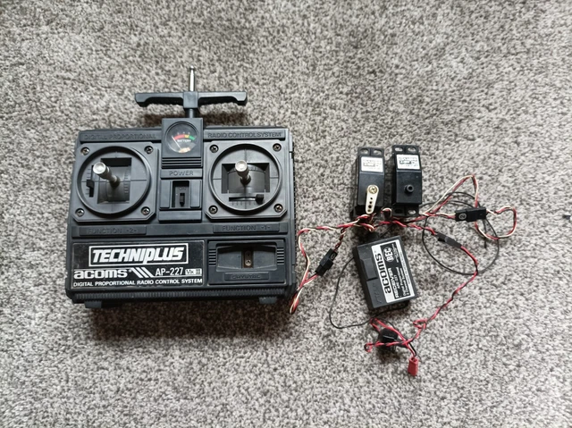 ACOMS TECHNIPLUS AP-227 MK-3 Transmitter. With Receiver and servos. EUR ...