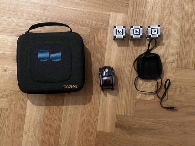 ANKI COZMO ROBOTER Collectors Edition mit Cube Ladestation und OVP EUR ...