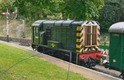 DIESEL TRAIN PHOTO Class 08 Locomotive Photo Railway Picture 08377 ...