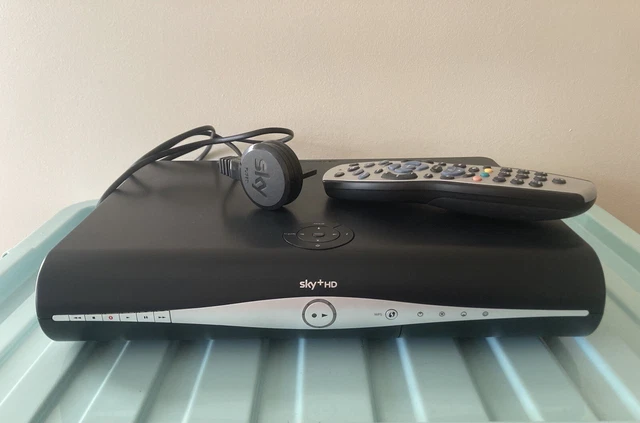 SKY PLUS + HD Box 500gb with Remote - Model DRX890WL £34.99 - PicClick UK