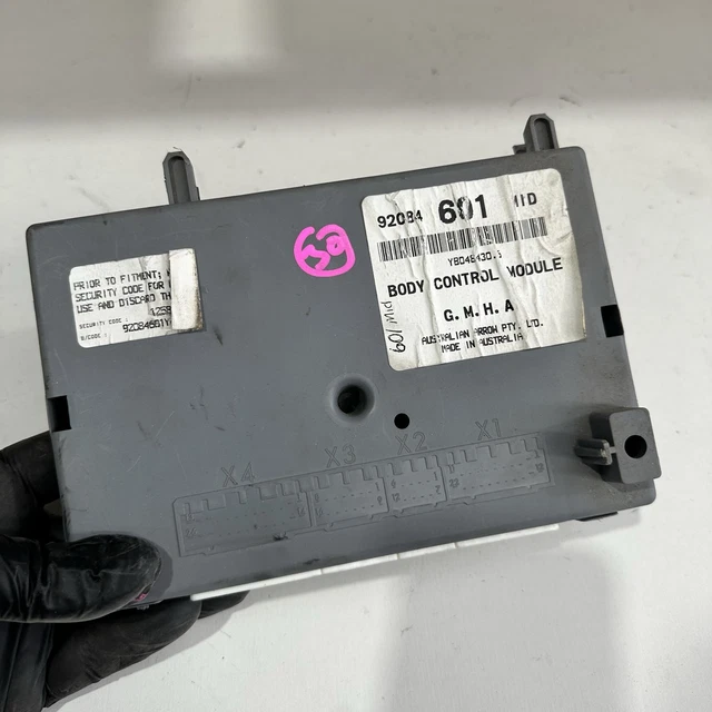 HOLDEN COMMODORE GM Body Control Module ECU BCM 92084601MID NO KEY $85. ...