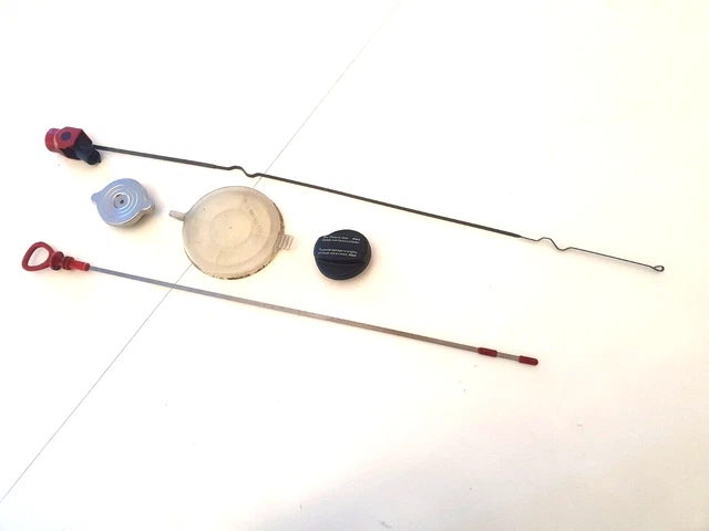 MERCEDES W124 CE TE M103 Engine Accessories - Dipstick / Caps £49.95 ...