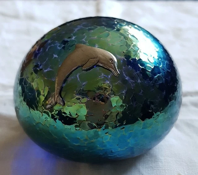 VINTAGE IRIDESCENT BLUE Heron Glass Paperweight With Pewter Dolphin £32 ...