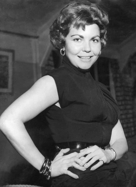 SIMONE SILVA 1954 Actress Old Photo 1 $9.00 - PicClick AU