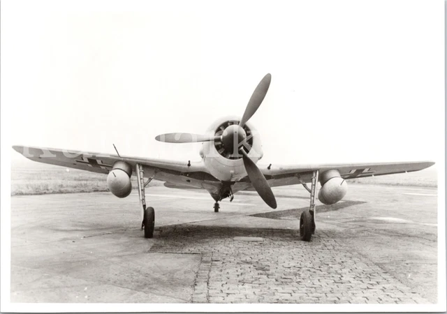 S547 FOTO WEHRMACHT Archiv Repro Luftwaffe Flugzeug Fw190 Zusatz Tank ...