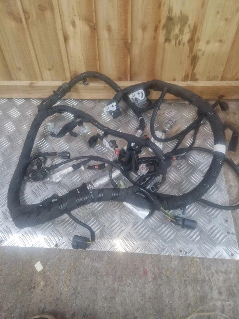 LAND ROVER DEFENDER Tdci PUMA 2.4 engine wiring loom harness £60.00 ...