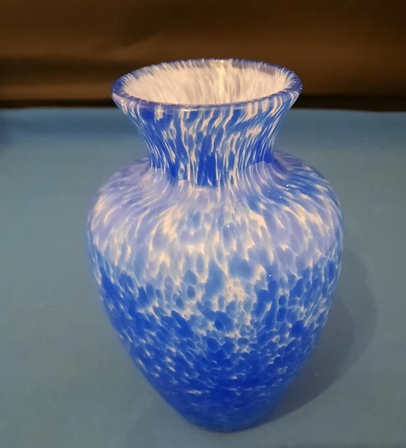 MOTTLED BLUE GLASS Bud Vase in the style of Caithness Glass £17.22 ...