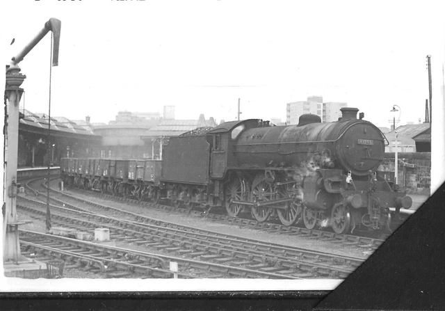 BR - EX Lner - B1 Class 4-6-0 61293 @ Perth - Vintage Image - # L7079 £ ...