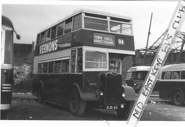 EAST KENT BUS Photograph Guy Arab Bjg 411 Dover Garage 6X4 £0.50 ...