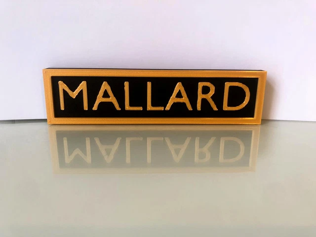 MALLARD LOGO COLLECTIBLE Display Text Stand Steam Train LNER Class A4 ...