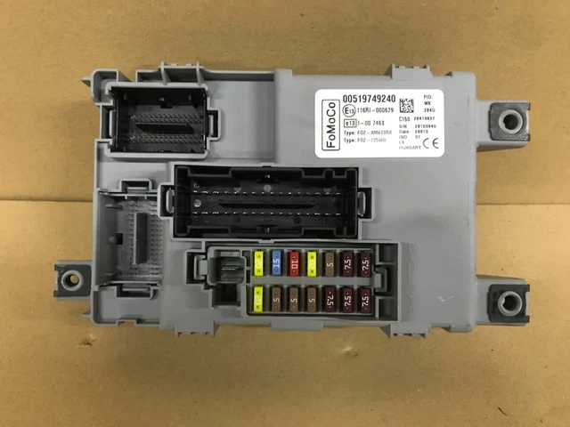FORD KA BODY Control Module Bcm Internal Fuse Box 2013 - 2016 Es51 ...