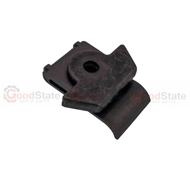 GENUINE NISSAN PATROL Y62 Front Fender Liner Splash Guard Clip Large x8 ...