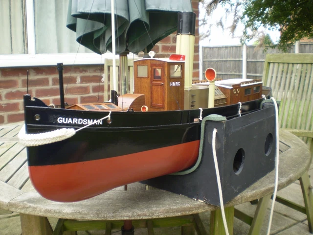 REMOTE CONTROLLED CUSTOMS Launch "Guardsman"Built From Vic Smeed Plans ...