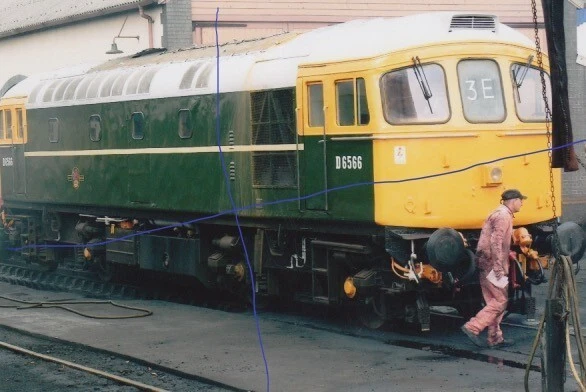 DIESEL RAILWAY PHOTO Class 33 Photograph Br Green Loco Train Picture ...