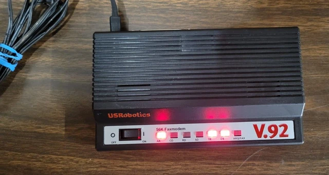 VINTAGE BLACK DIAL-UP US Robotics V.92 56K Faxmodem Model 5686 (Powers ...