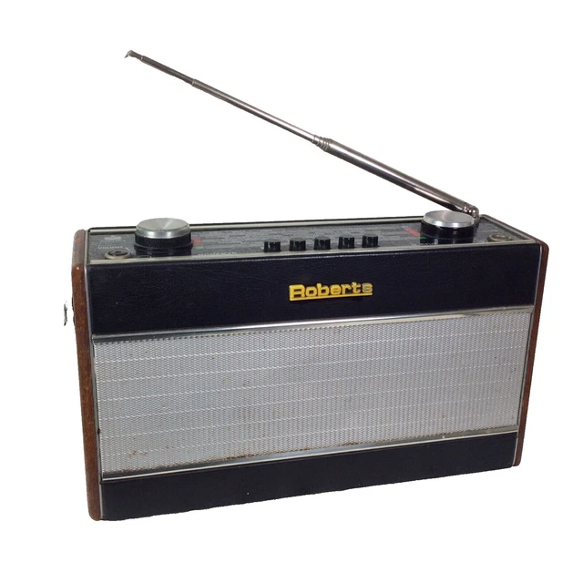 VINTAGE ROBERTS R600 Transistor VHF/MW/LW Portable Radio with Battery £ ...