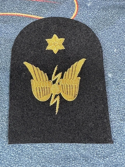 ROYAL NAVY RADIO Operator Vintage Bullion Naval Branch Badge £8.00 ...