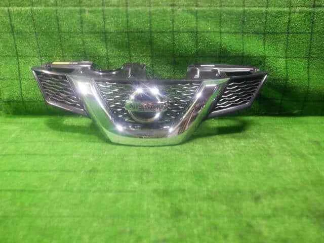 NISSAN X-TRAIL 2014 DBA-NT32 Radiator Grille 623104CE1A [Used ...
