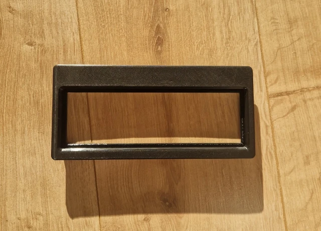 LAND ROVER DEFENDER TD5 Stereo Radio Bezel Faceplate Surround - New ...