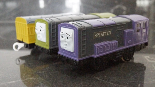 THOMAS AND FRIENDS Splatter and Dodge Trackmaster/TOMY With Special ...