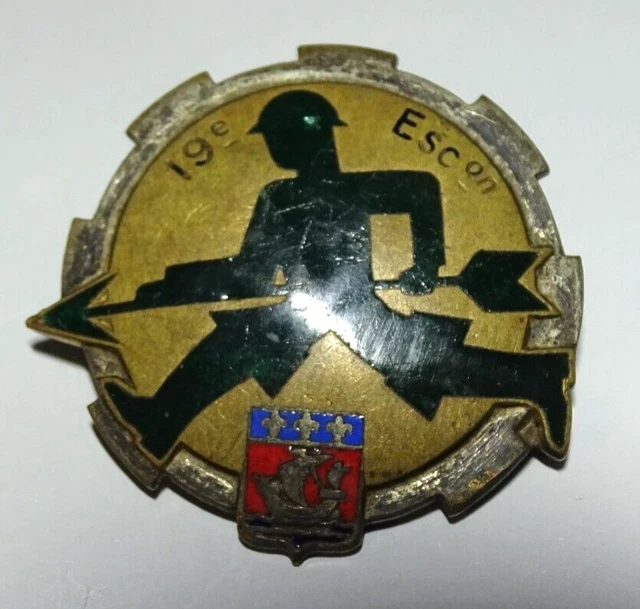 +INSIGNE DU 19ÈME Escadron du Train (1er RT) avant 1939+ EUR 40,00 ...