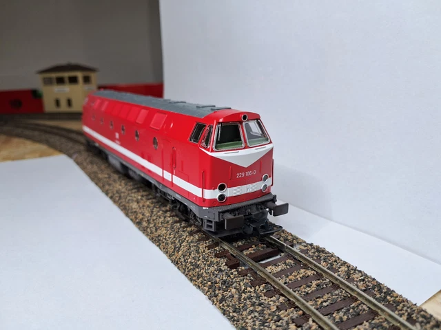 PIKO 59939, H0, DC analog, Diesellok, BR 229, 229 106-0, DR, Epoche 5 ...