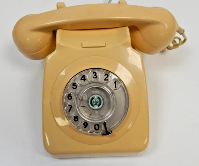 ORIGINAL BT 746F DFM 72/1 Rotary Dial Phone Ivory Vintage 1970s80s ...