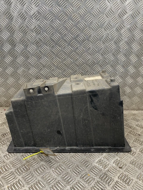 MERCEDES SPRINTER 907 (2018-on ) 2.1 CDI Battery Box A9076103000 £40.00 - PicClick UK