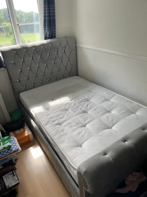 SLEIGH CHESTERFIELD UPHOLSTERED Bed Frame in Plush Velvet Ottoman ...