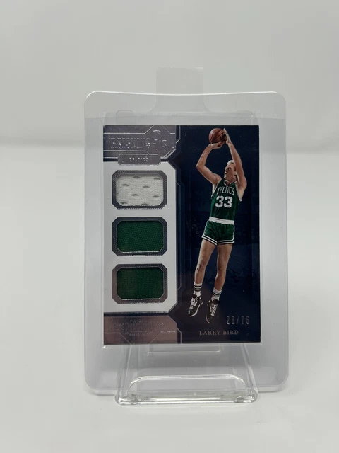 CARTE TRIPLE PATCH Larry Bird /75 jeu porté deux couleurs EUR 60,74 ...