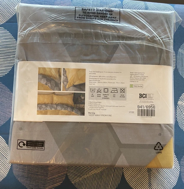 HABITAT INDUSTRIAL GEO Grey Reversible Bedding Set -double Size £26.60 ...