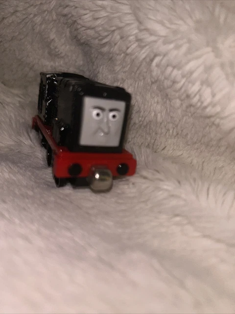 THOMAS THE TANK Engine & Friends DIESEL Diecast Engine Vehicle 2009 ...