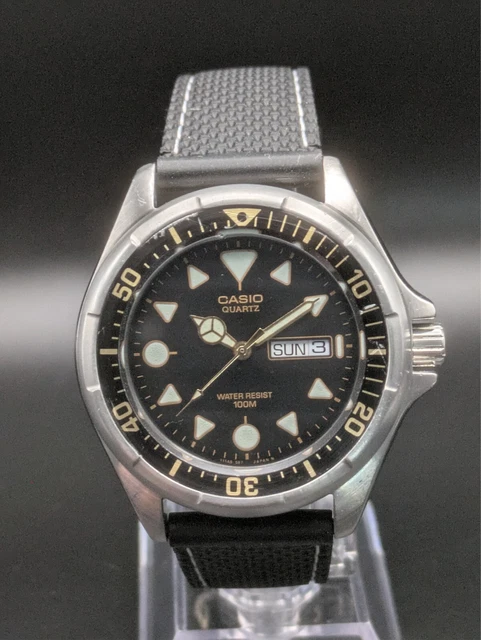 CASIO MD-502 RARE Black/Gold Dial 1980s Quartz Diver - EXCELLENT CONDITION £99.00 - PicClick UK