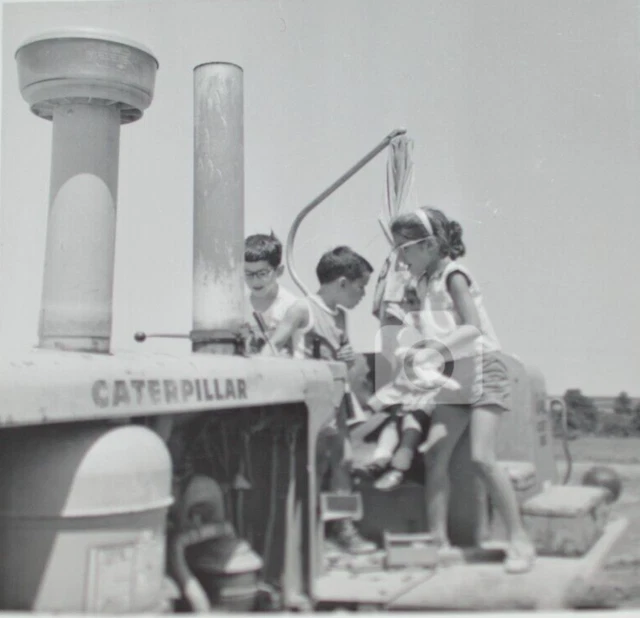 KIDS PLAYING ON Caterpillar Farm Tractor Early 1960s Original Photo 3 ...