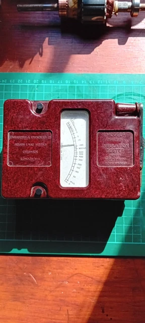 VINTAGE MEG MEGGER Hand Crank Insulation Tester 500 Volts Made in ...