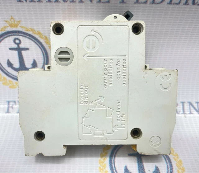 MERLIN GERIN MULTI9 C45N C10 240/415VAC Interruttore circuito MCB EUR ...