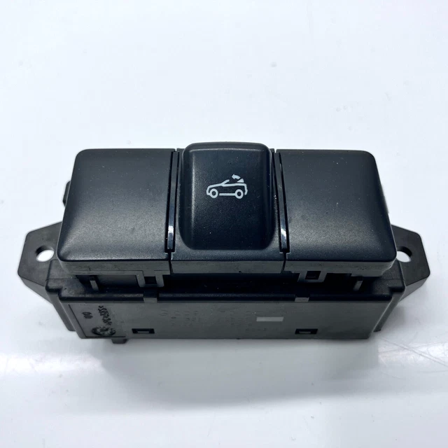 W209 MERCEDES CLK Convertible roof switch 2098702010 £29.90 - PicClick UK