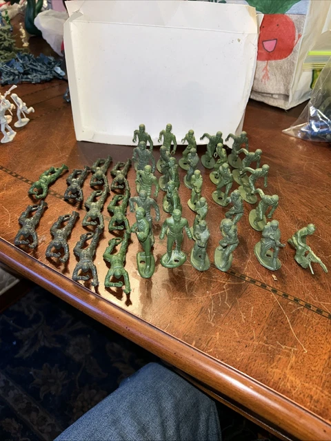 VINTAGE 1960S MPC Plastic Toy Soldier Army Men Lot Ring Hands WW2 $8.99 ...