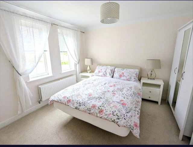 KING SIZE BED wood frame + pure wool mattress with protector + duvet ...