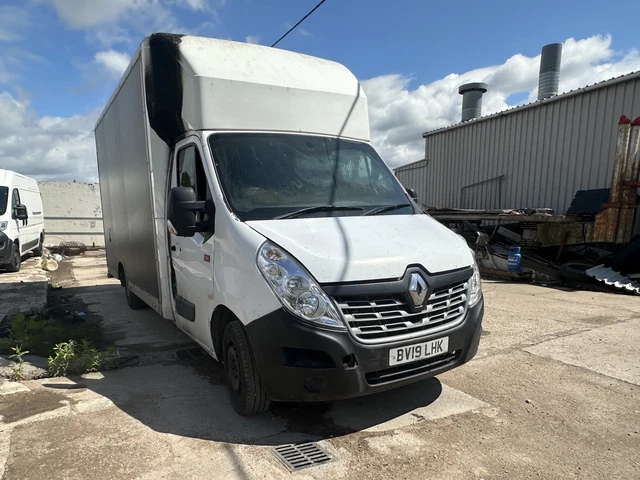 2019 RENAULT MASTER Luton Low Loader Unrecorded Fire Damage Engines ...