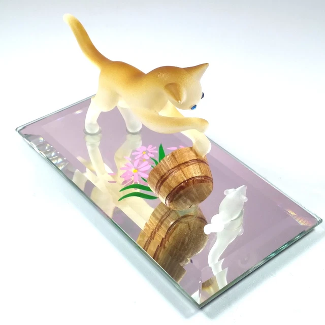 GLASS BARON CAT Figurine Catching a Mouse Behind a Flower Pot On a ...