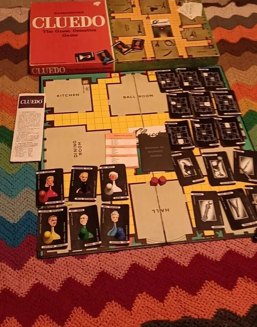 CLUEDO MURDER MYSTERY 1965 - 1972 Fun Board Game Waddingtons Vintage ...