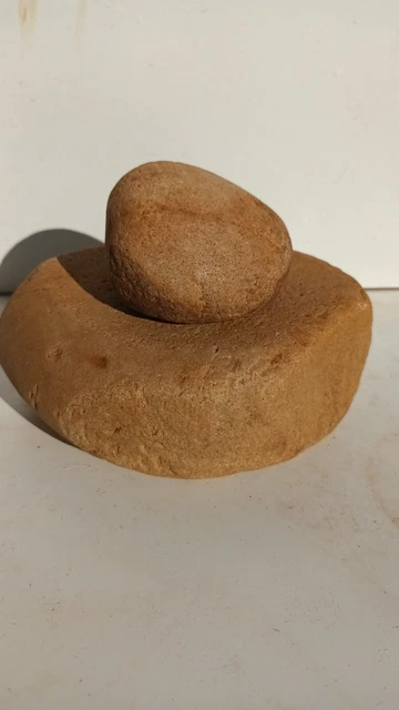 ABORIGINAL - MILLSTONE and hammer tools $80.00 - PicClick AU