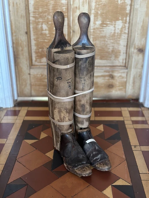 ANTIQUE WOODEN RIDING Boots Trees Lasts £99.00 - PicClick UK
