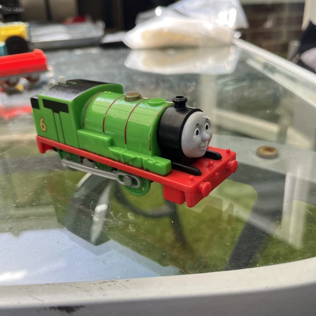 2006 HIT TOYS Percy Trackmaster Tomy Thomas & Friends Tank Engine box16 ...
