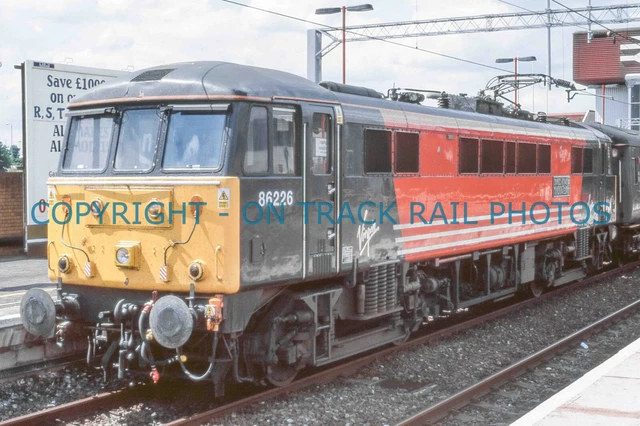 UK RAILWAY PHOTOGRAPH Of Class 86 86226. Rm86 (360) £1.70 - PicClick UK