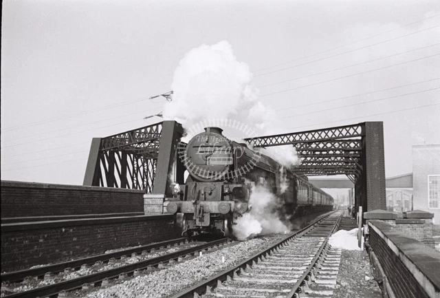 PHOTO BR BRITISH Railways Steam locomotive 60117 Bois Roussel ...