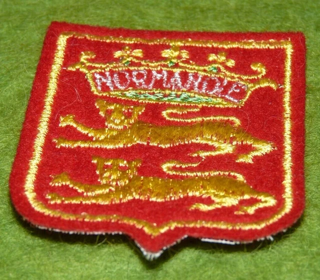 ANCIEN ÉCUSSON À coudre en feutre brodé neuf blason de Normandie Vintage patch EUR 5,00 ...