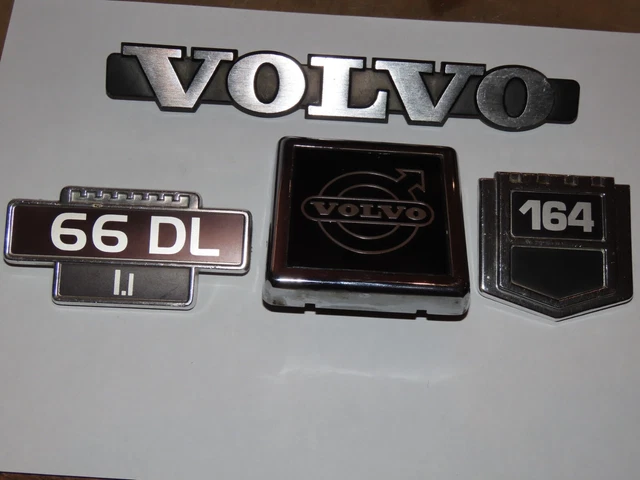 LOT VOLVO ANCIEN sigle emblème logo insigne monogramme en metal chromé ...