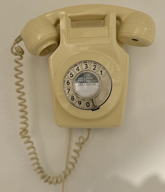 VINTAGE GPO 741 Wall Mounted Rotary Dial Telephone with Junction Box ...